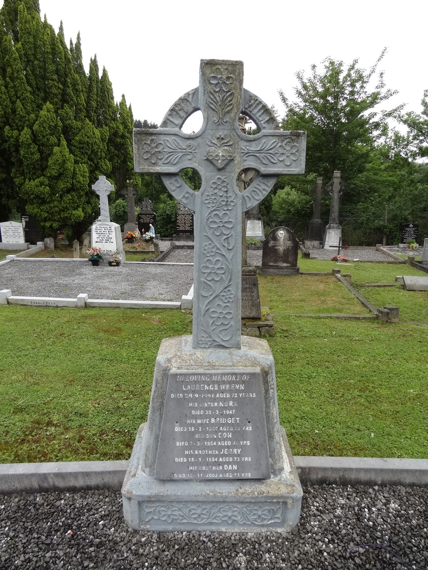 LI-SMCA-0227 | Historic Graves