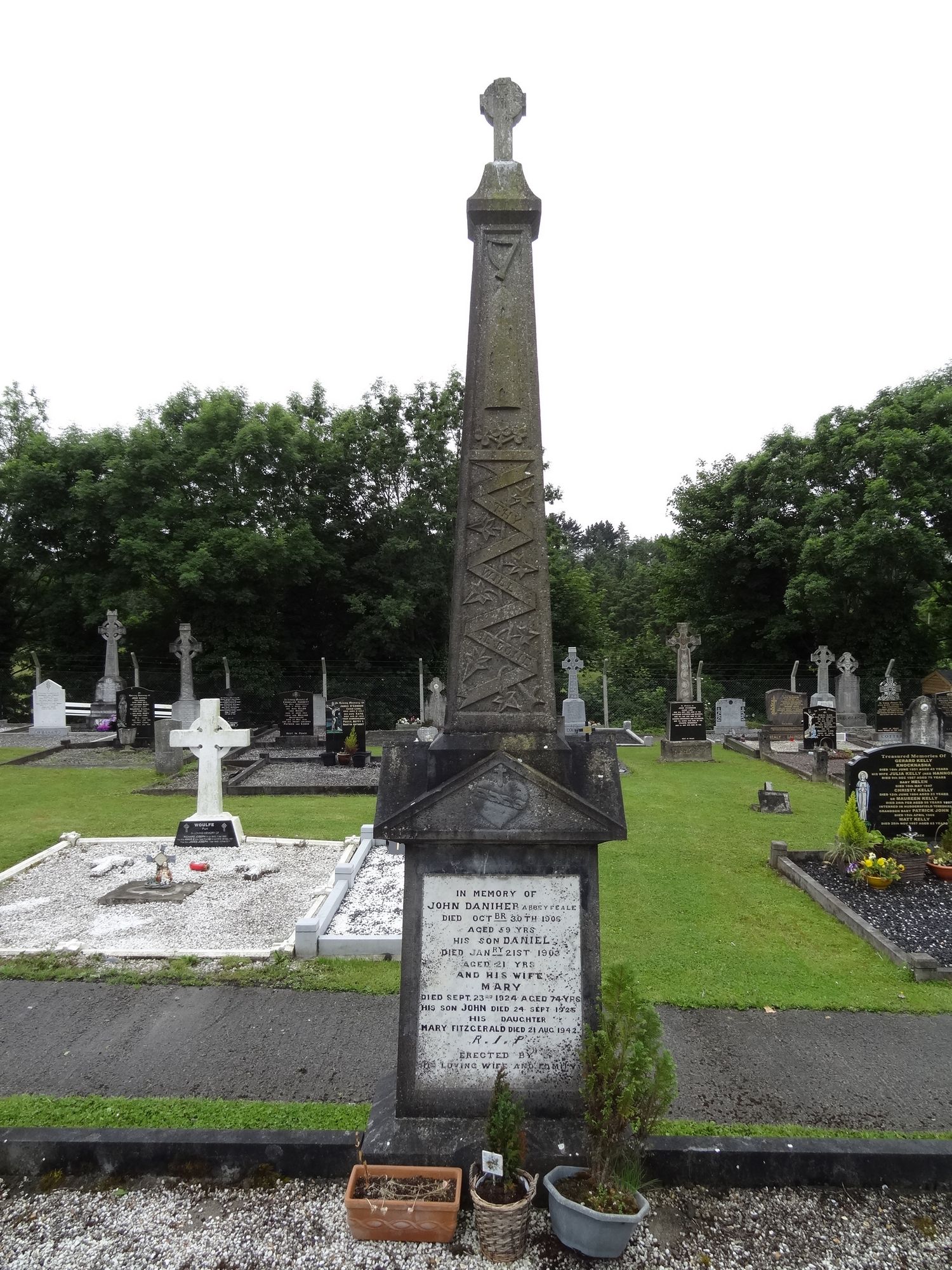 LI-SMCA-0236 | Historic Graves