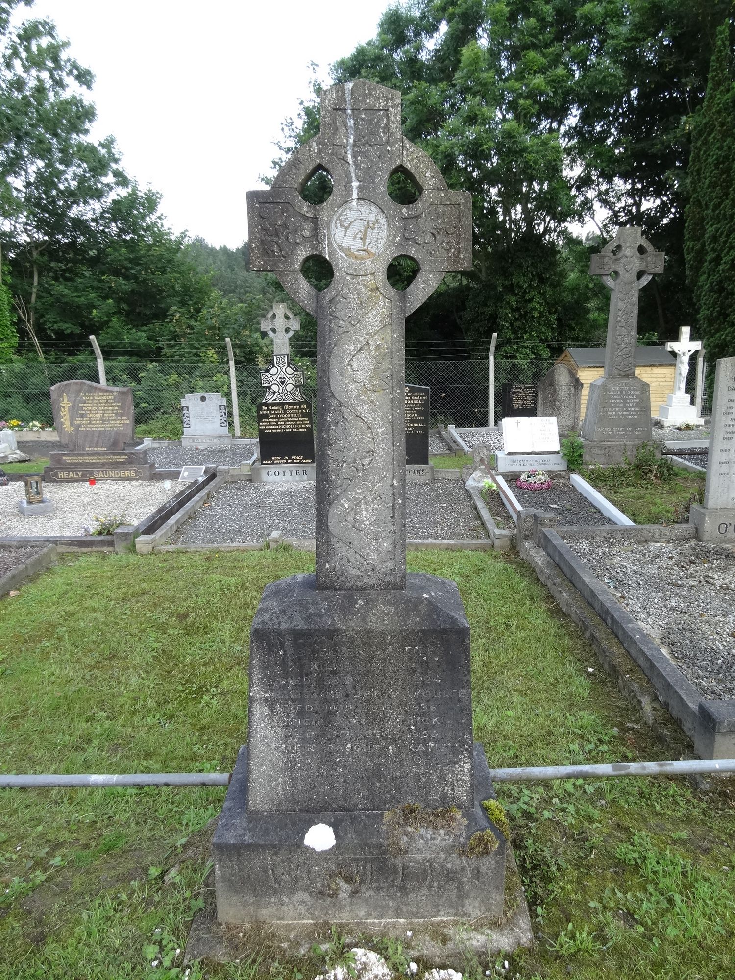 LI-SMCA-0362 | Historic Graves