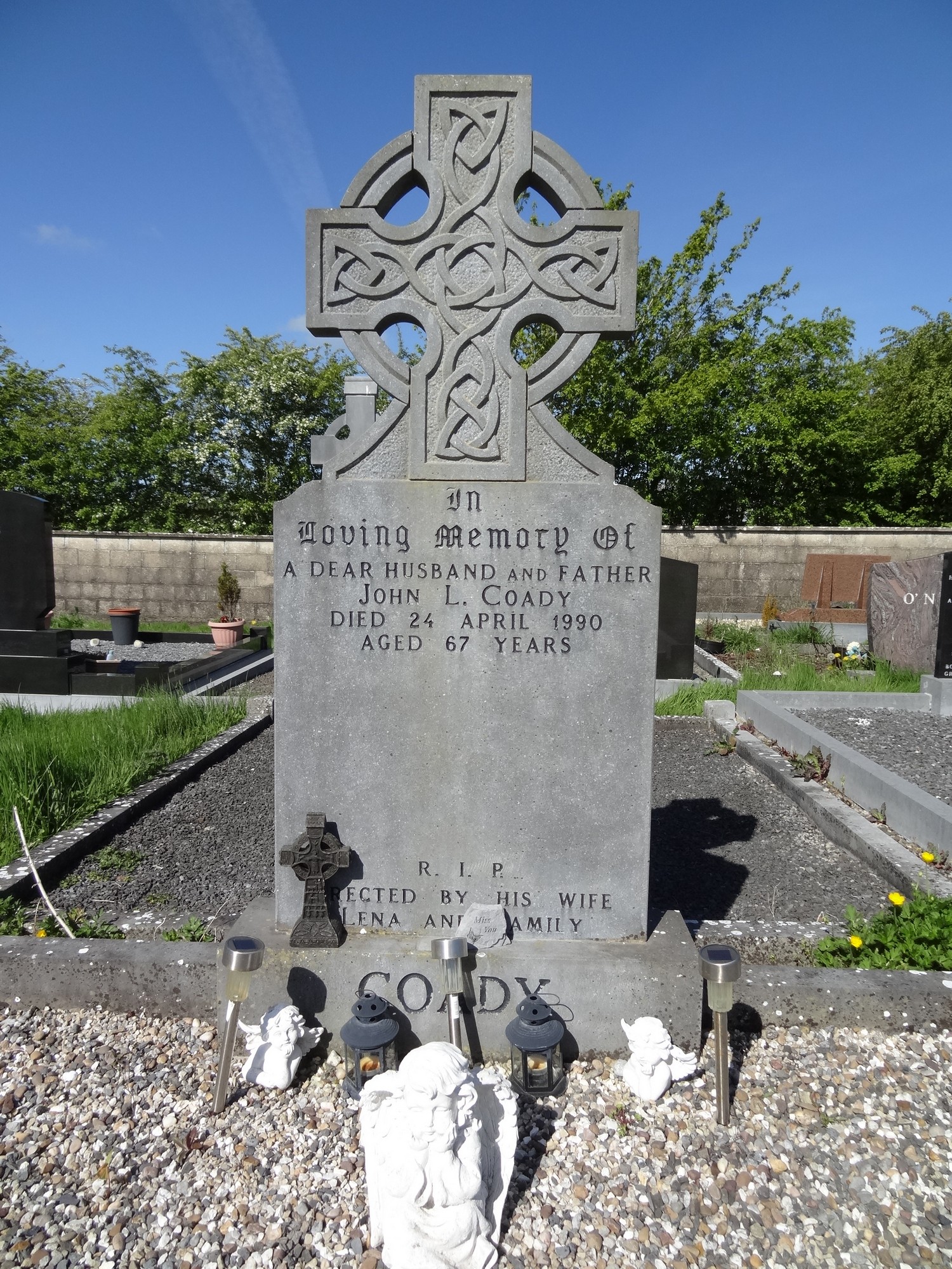 LI-STNS-0037 | Historic Graves