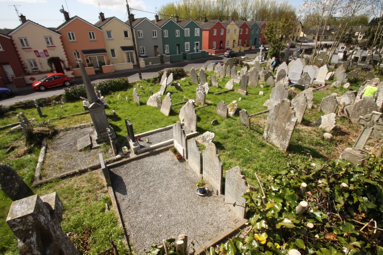 Mogeely | Historic Graves